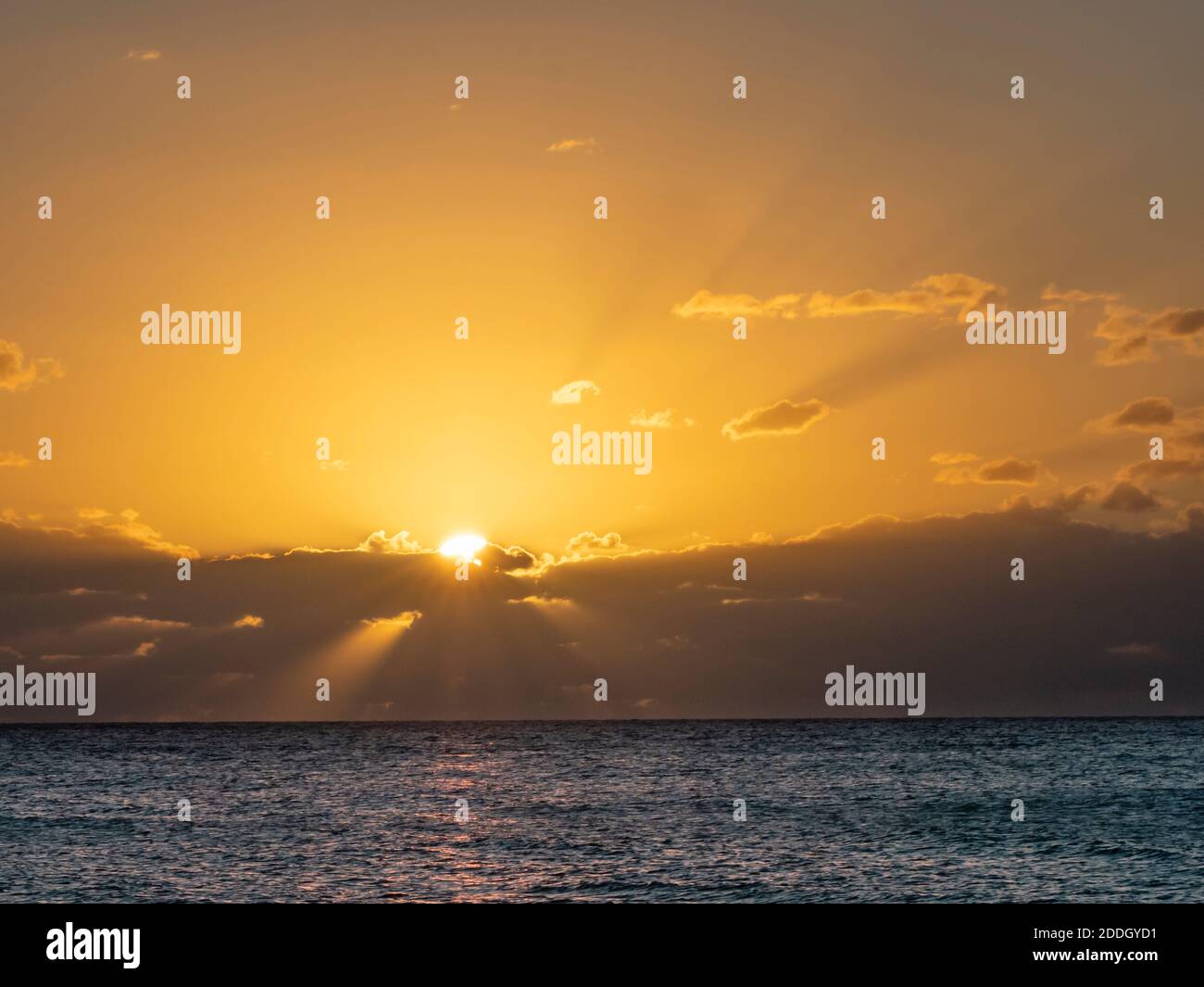 Orange sunset oiver the Gulf of Mexico from Sanibel Island Florida in ...
