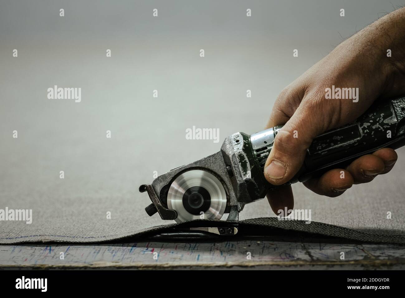 Electric cloth cutter hi-res stock photography and images - Alamy