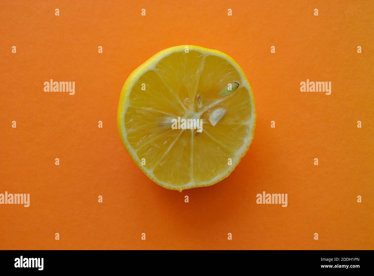 Fruit symmetry hi-res stock photography and images - Alamy