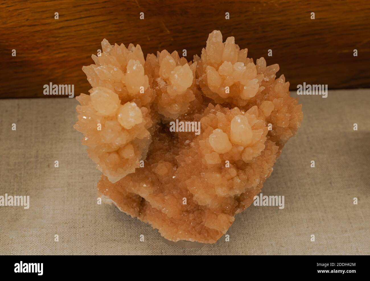 Calcite, carbonate mineral, most stable polymorph of calcium carbonate ...