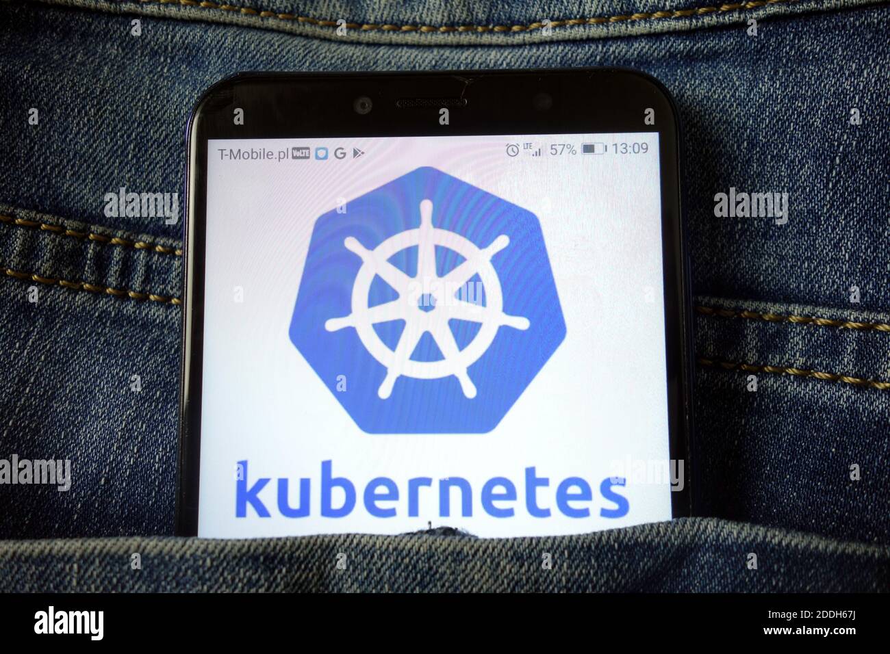Kubernetes logo hi-res stock photography and images - Alamy