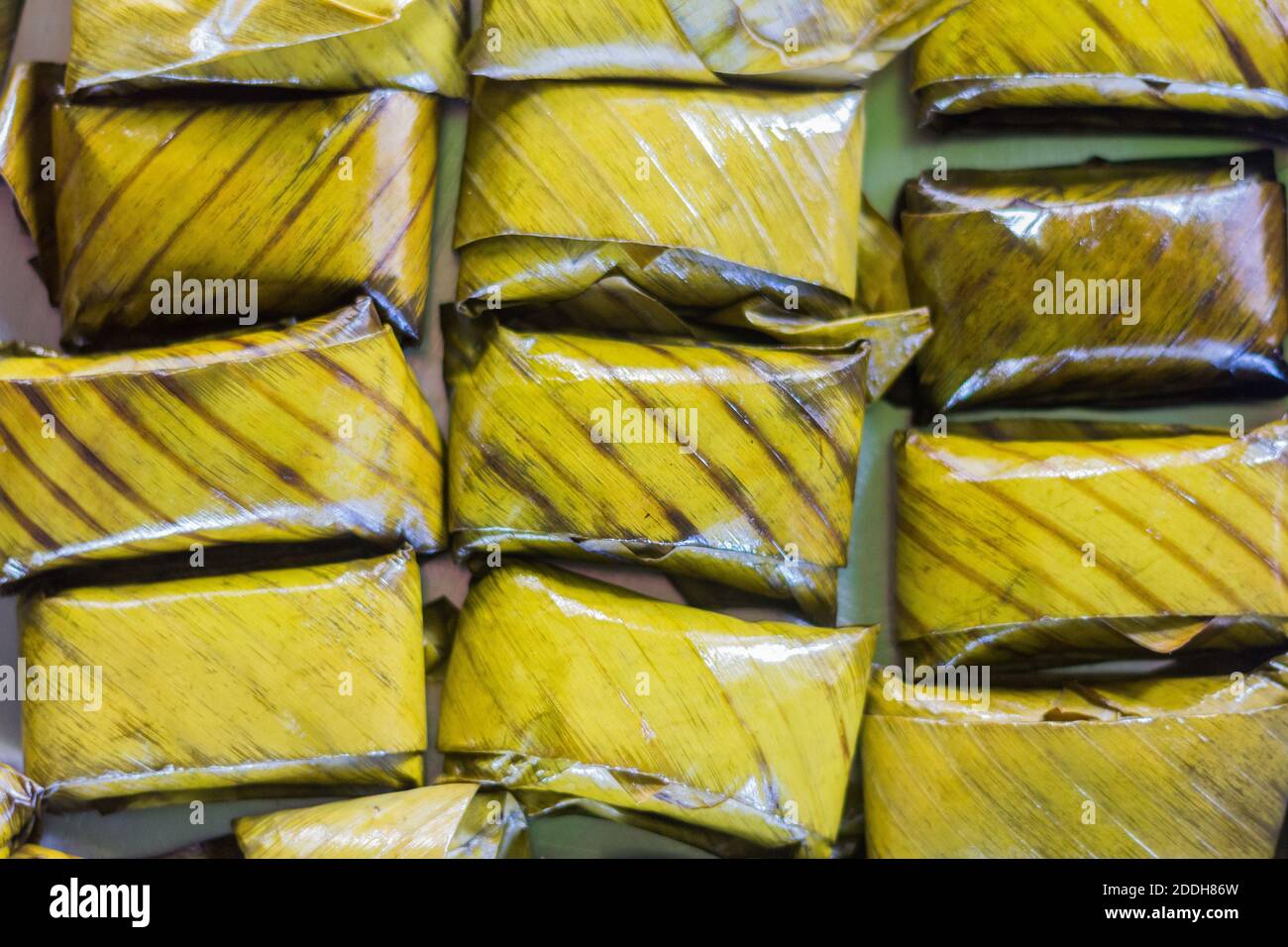 Filipino suman hi-res stock photography and images - Alamy