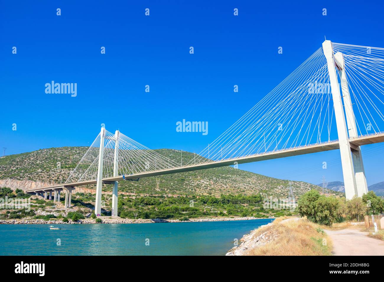The impressive cable bridge of Chalkida, Euboea, Greece Stock Photo - Alamy