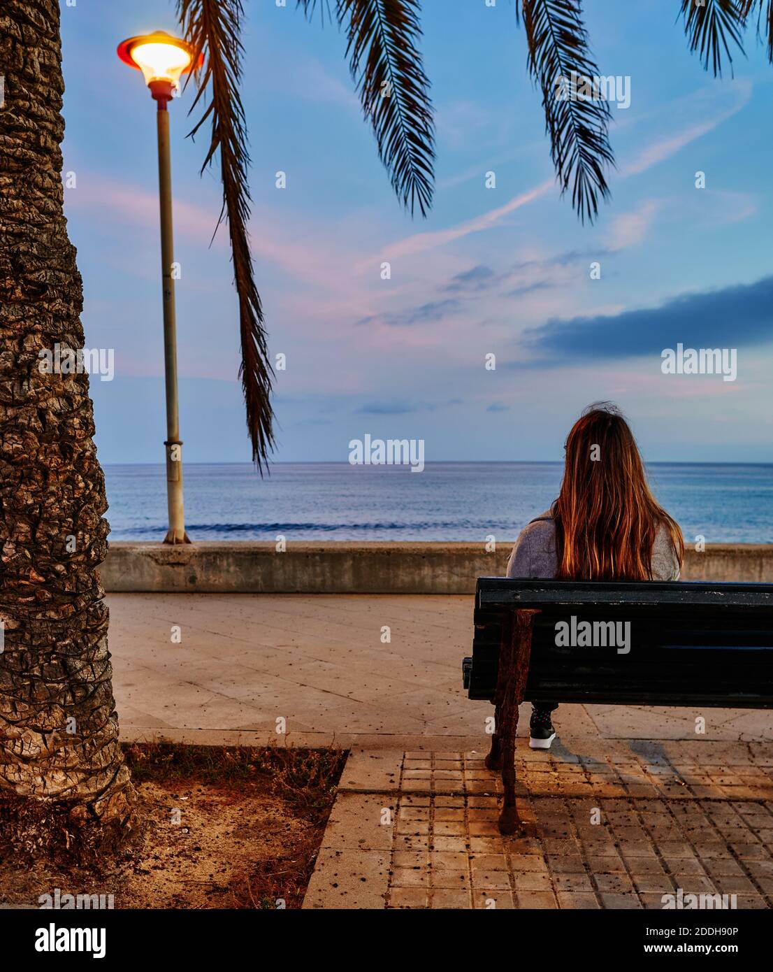 Road under promenade hi-res stock photography and images - Alamy