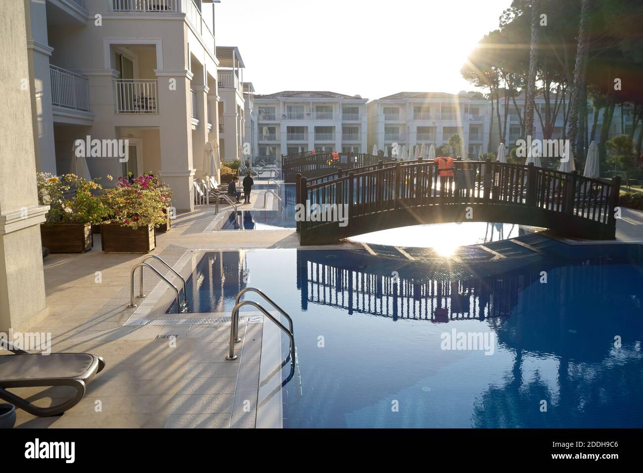 Bridge over swimming pool hi-res stock photography and images - Alamy