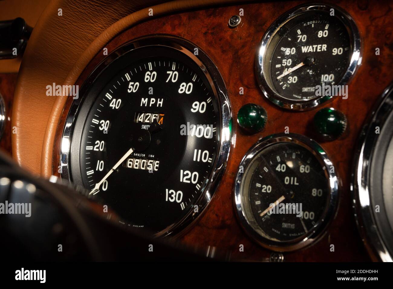 Rev counter car dials hi-res stock photography and images - Alamy