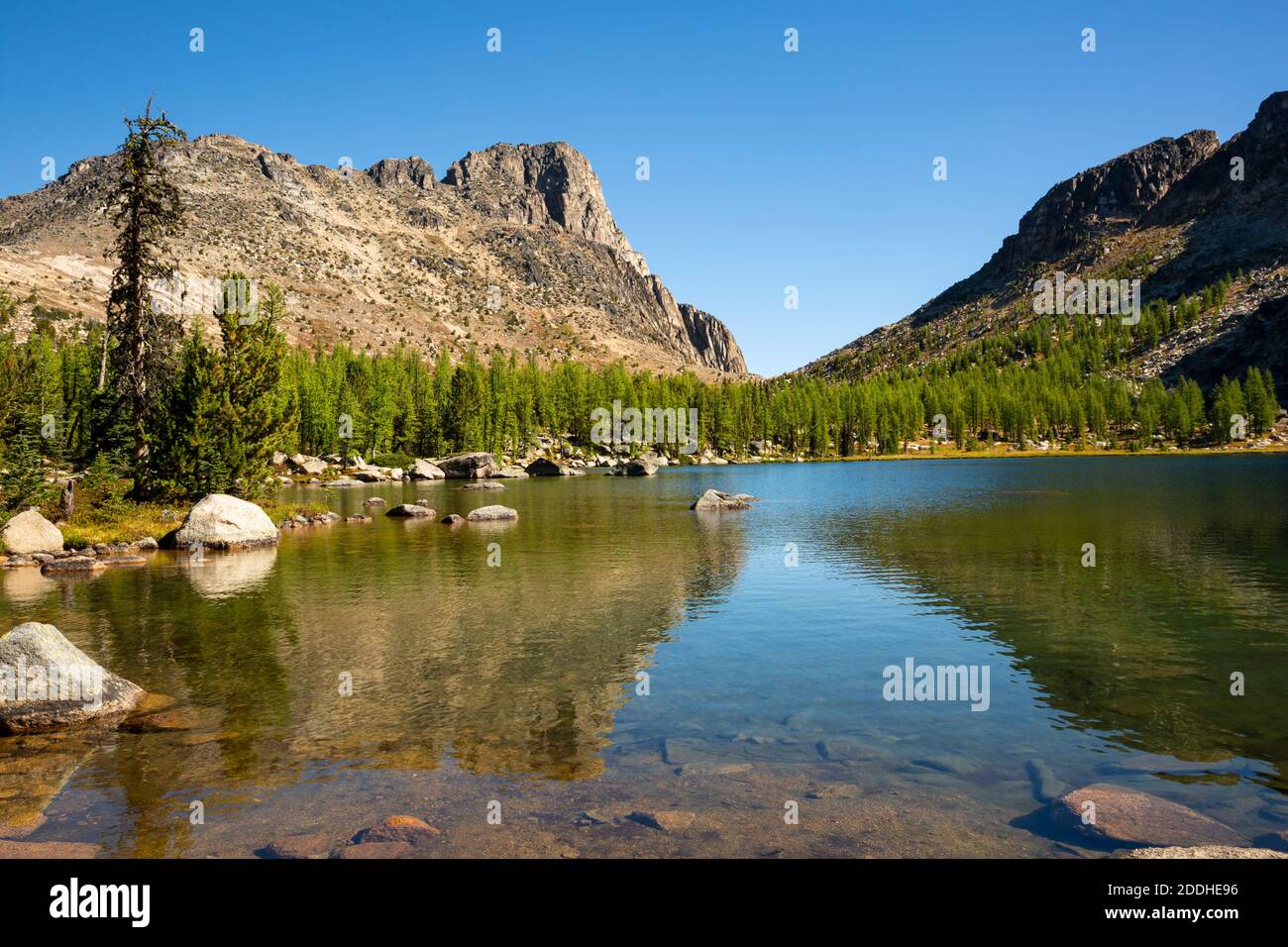 WA18519-00...WASHINGTON - Cathedral Peak reflecting in Upper Cathedral ...