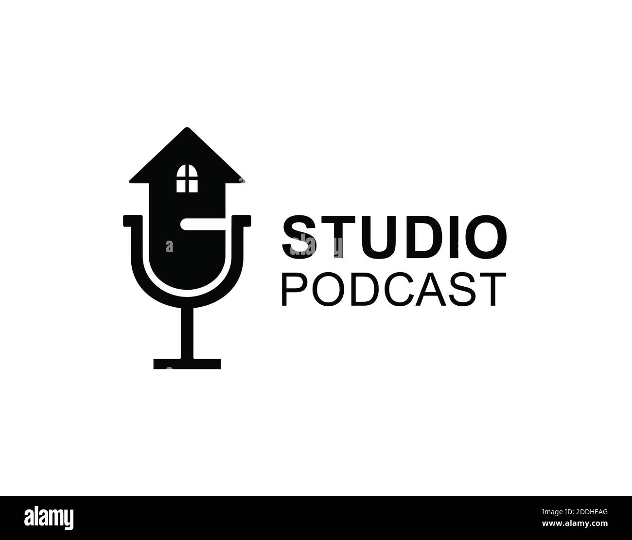 Mic podcast house home Cut Out Stock Images & Pictures - Alamy