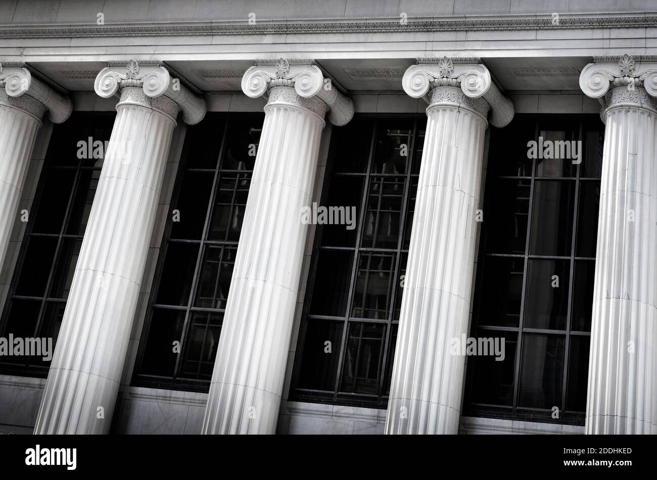 Detail of building bank courthouse with pillars and columns Stock Photo ...