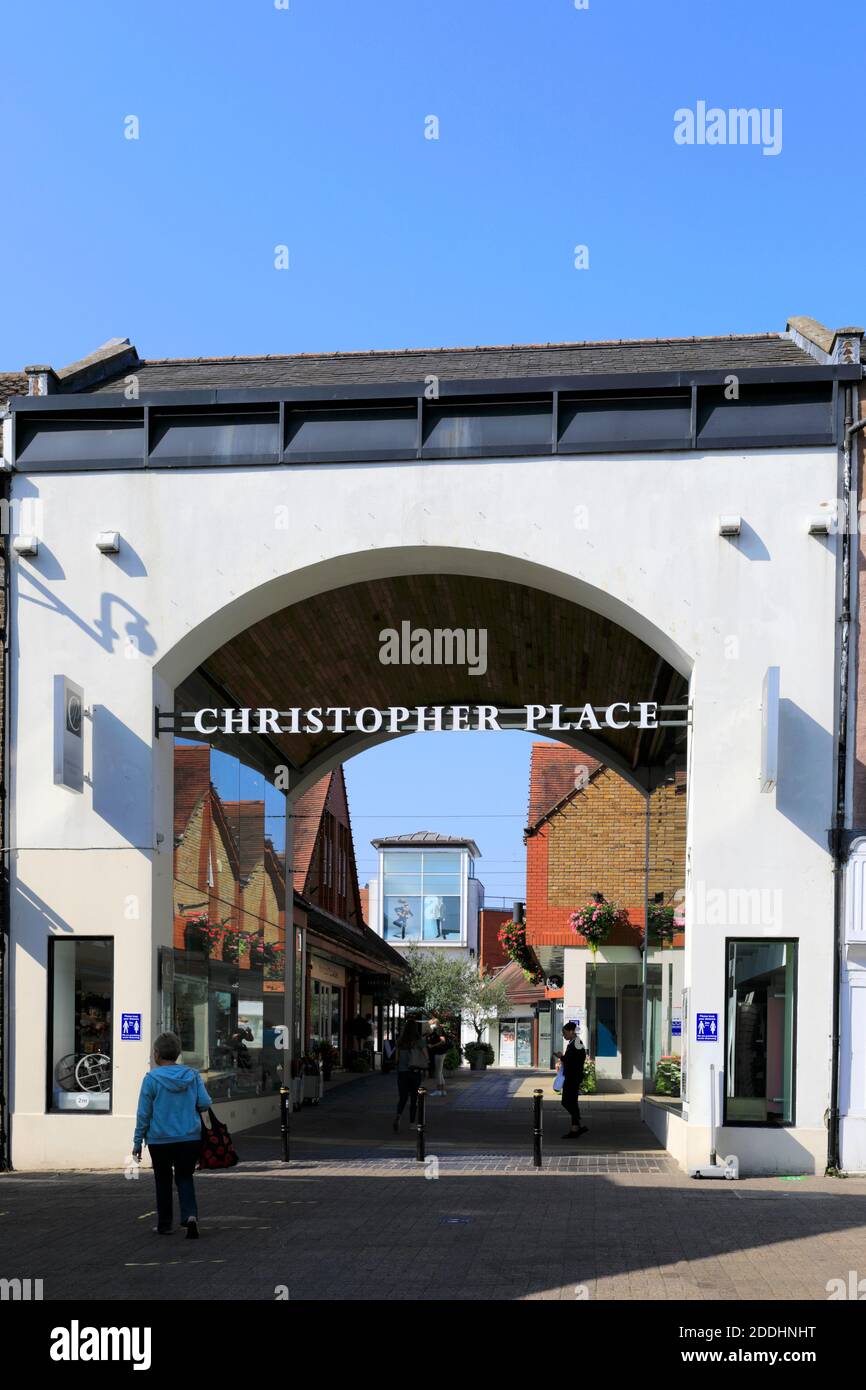 Christopher place shopping arcade hi-res stock photography and images ...