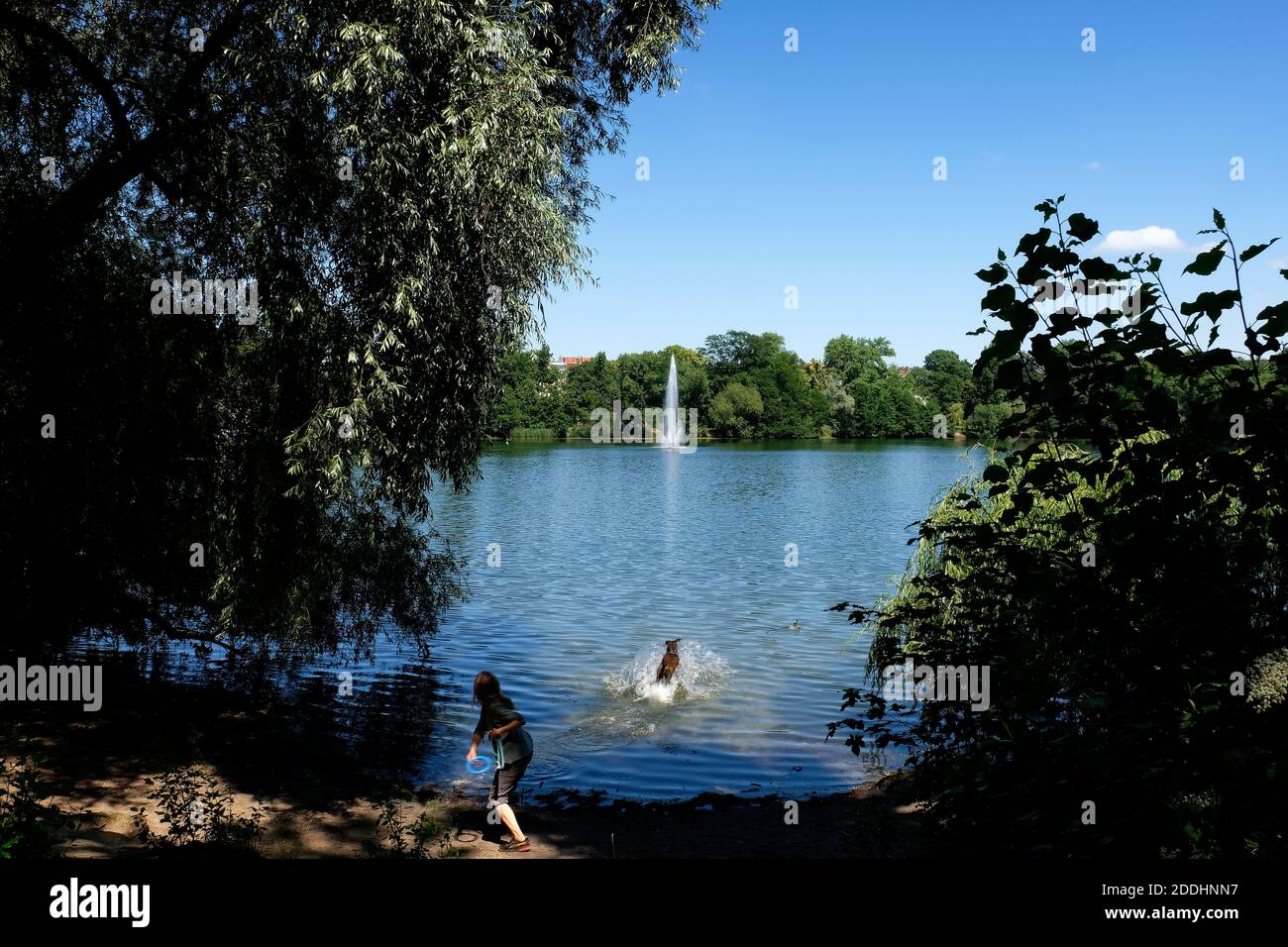 Weißensee lake berlin hi-res stock photography and images - Alamy
