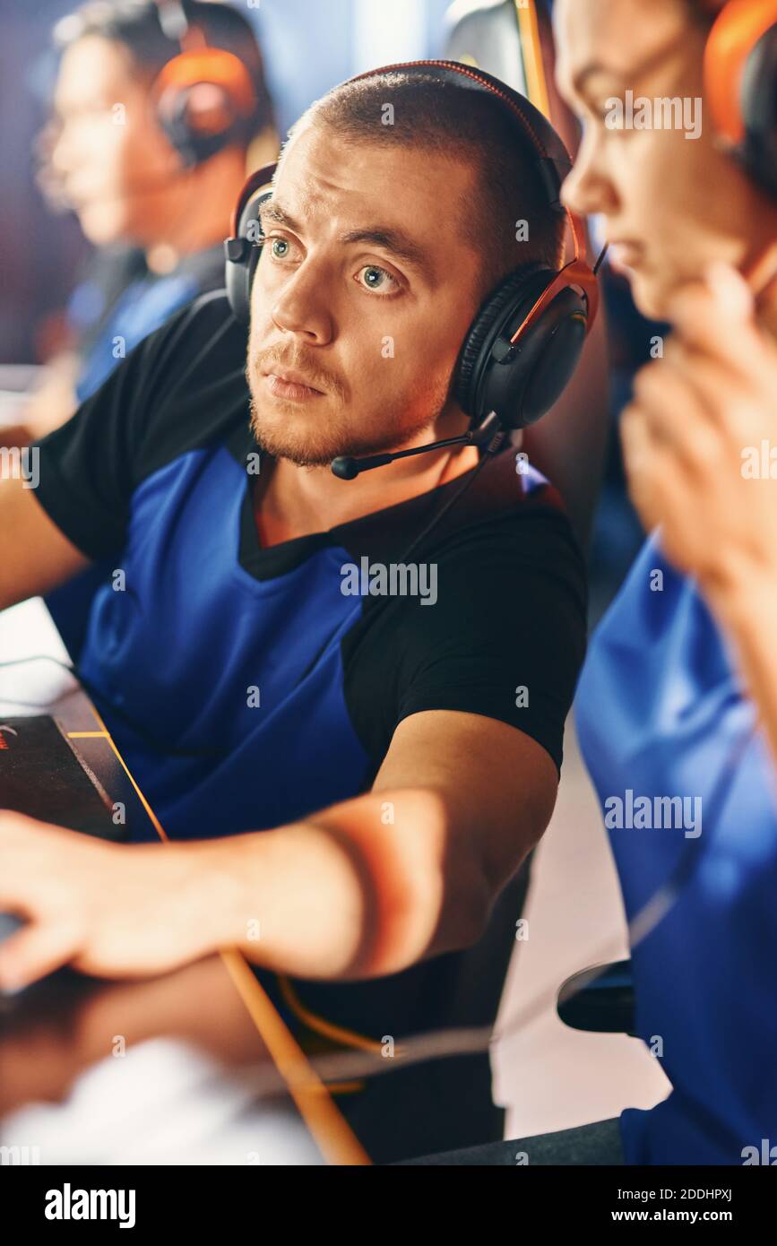 Boy helping friend computer hi-res stock photography and images - Alamy