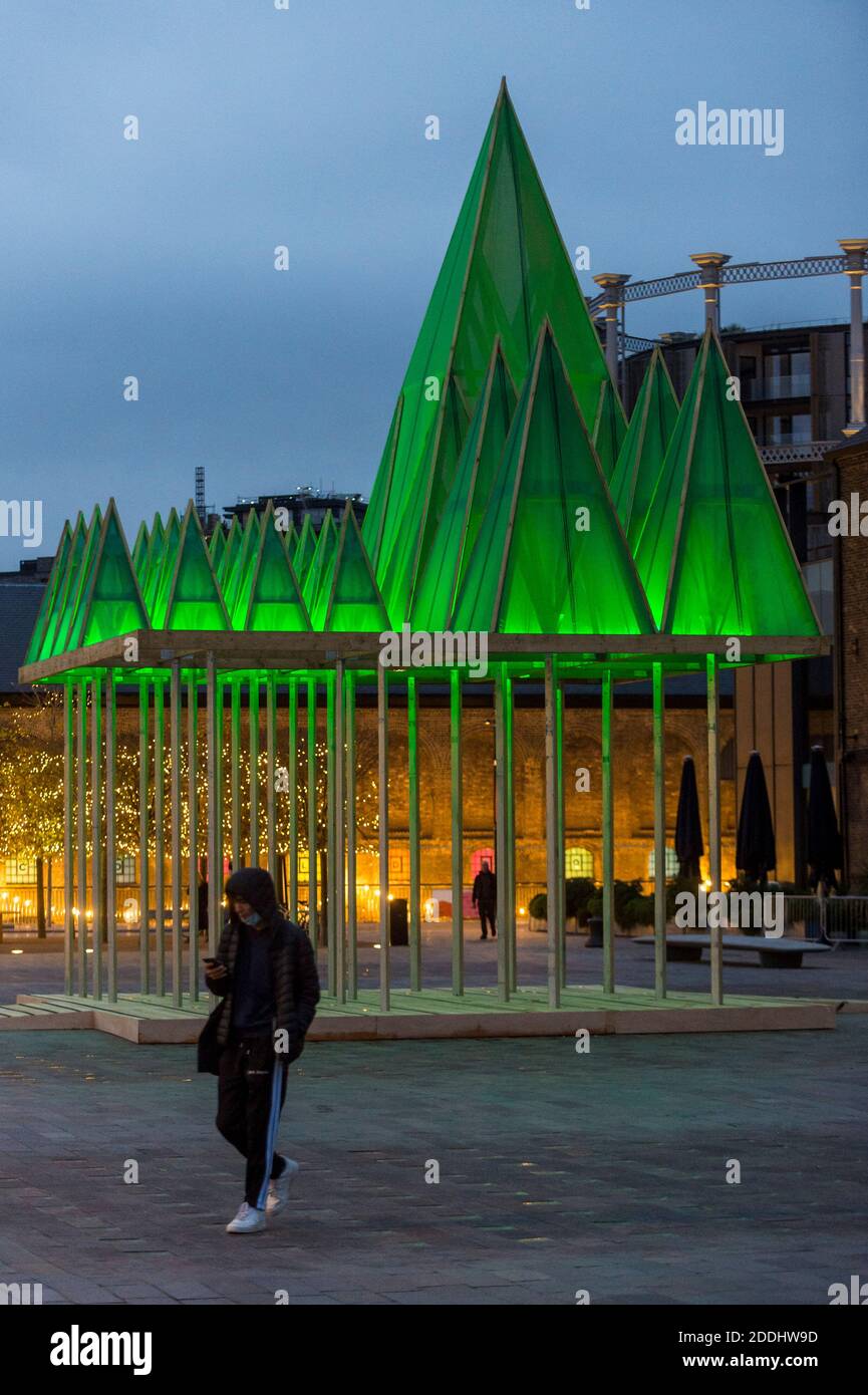 Battle bridge place in kings cross hi-res stock photography and images ...