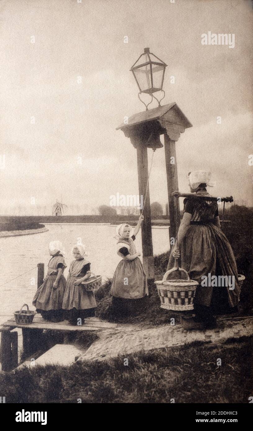 Dutch woman traditional dress bonnet hi-res stock photography and ...
