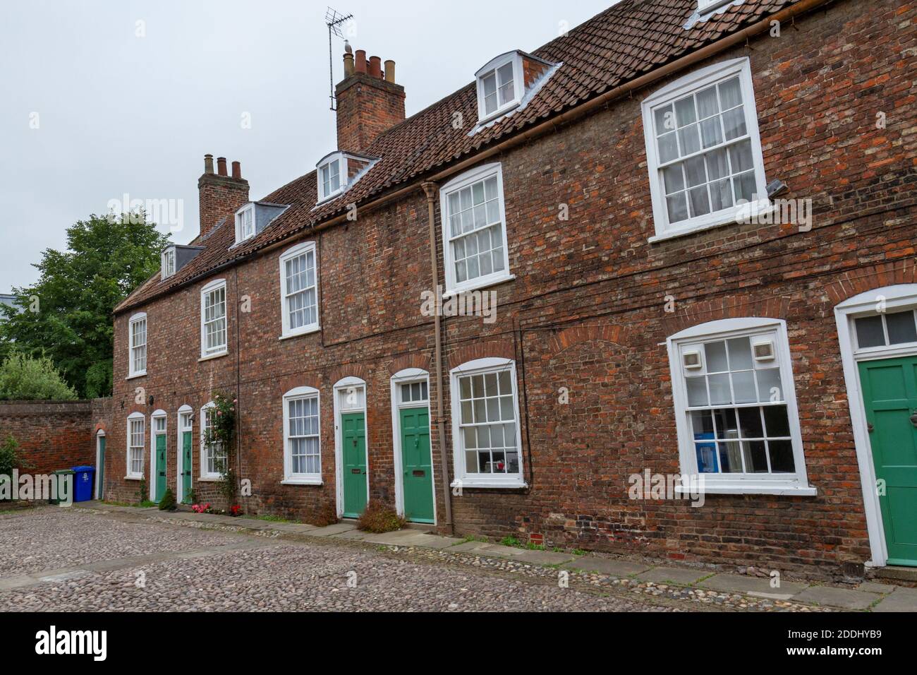 Terraced houses on Spain Court in Boston, Lincolnshire, UK Stock Photo ...