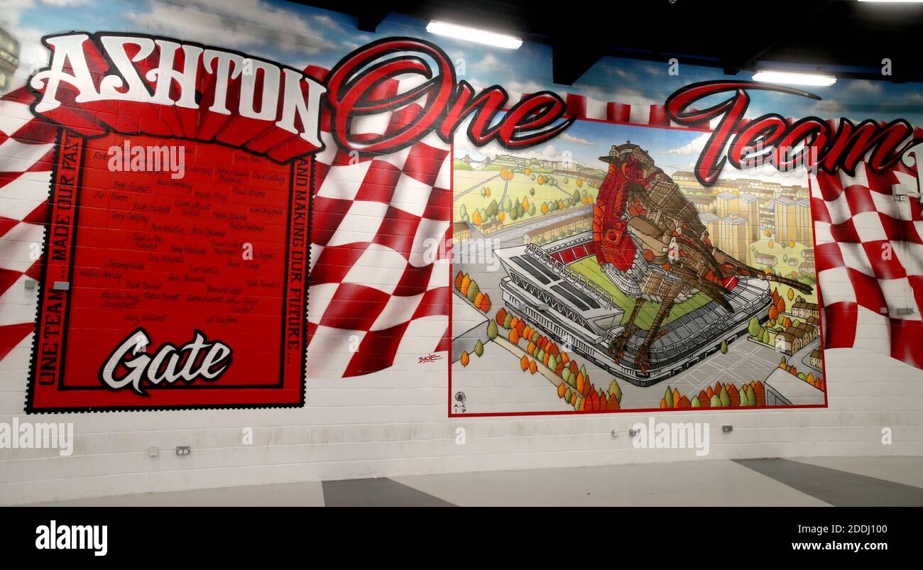 Signage at ashton gate hi-res stock photography and images - Alamy