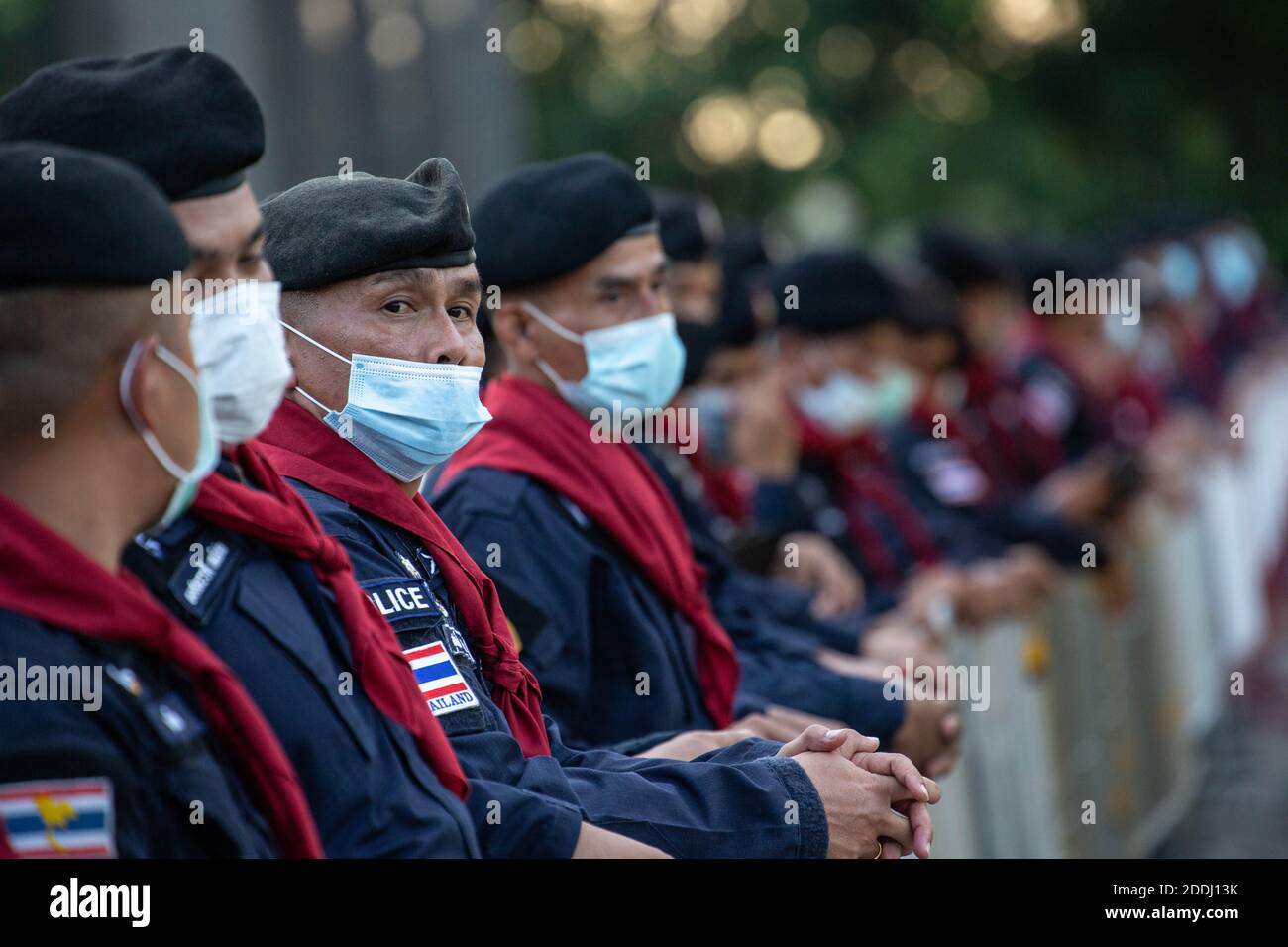 Thai security guard thai prime hi-res stock photography and images - Alamy