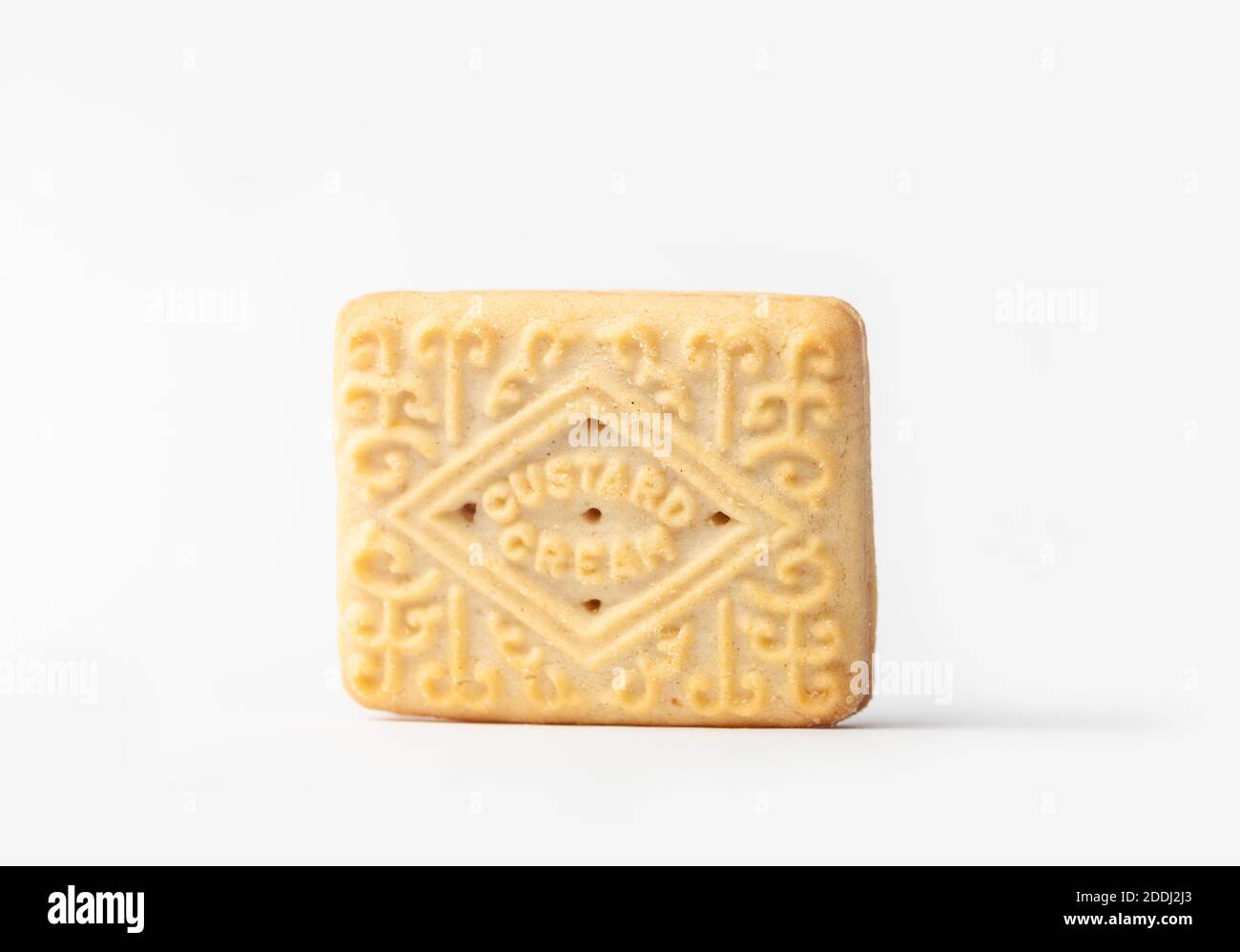 Custard creams biscuits hi-res stock photography and images - Alamy