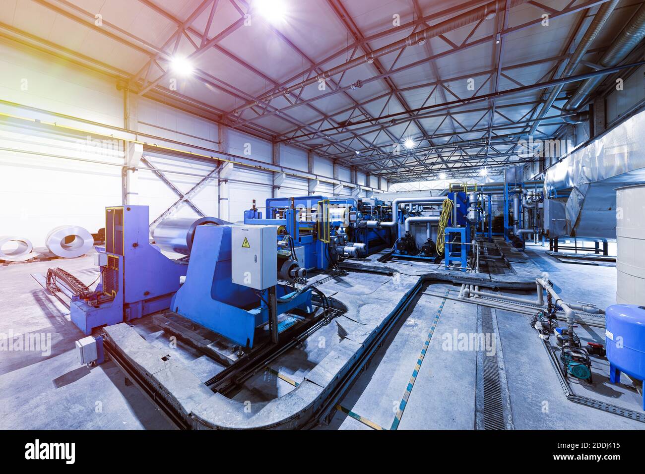 modern metal industy factory indoor Stock Photo - Alamy