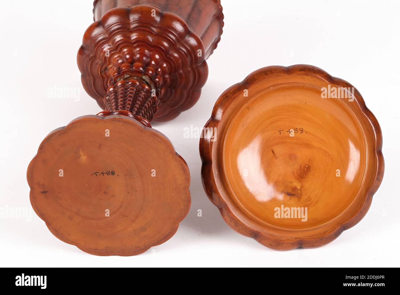 Standing Cup and Cover, 1600-1700. Boxwood standing cup and cover ...