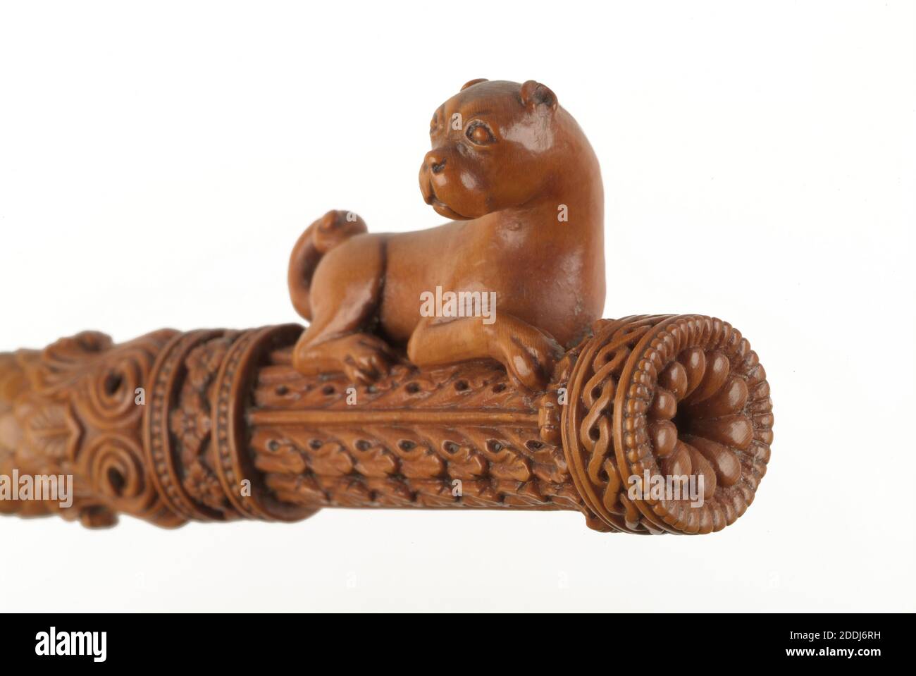 Knitting sheath hi-res stock photography and images - Alamy