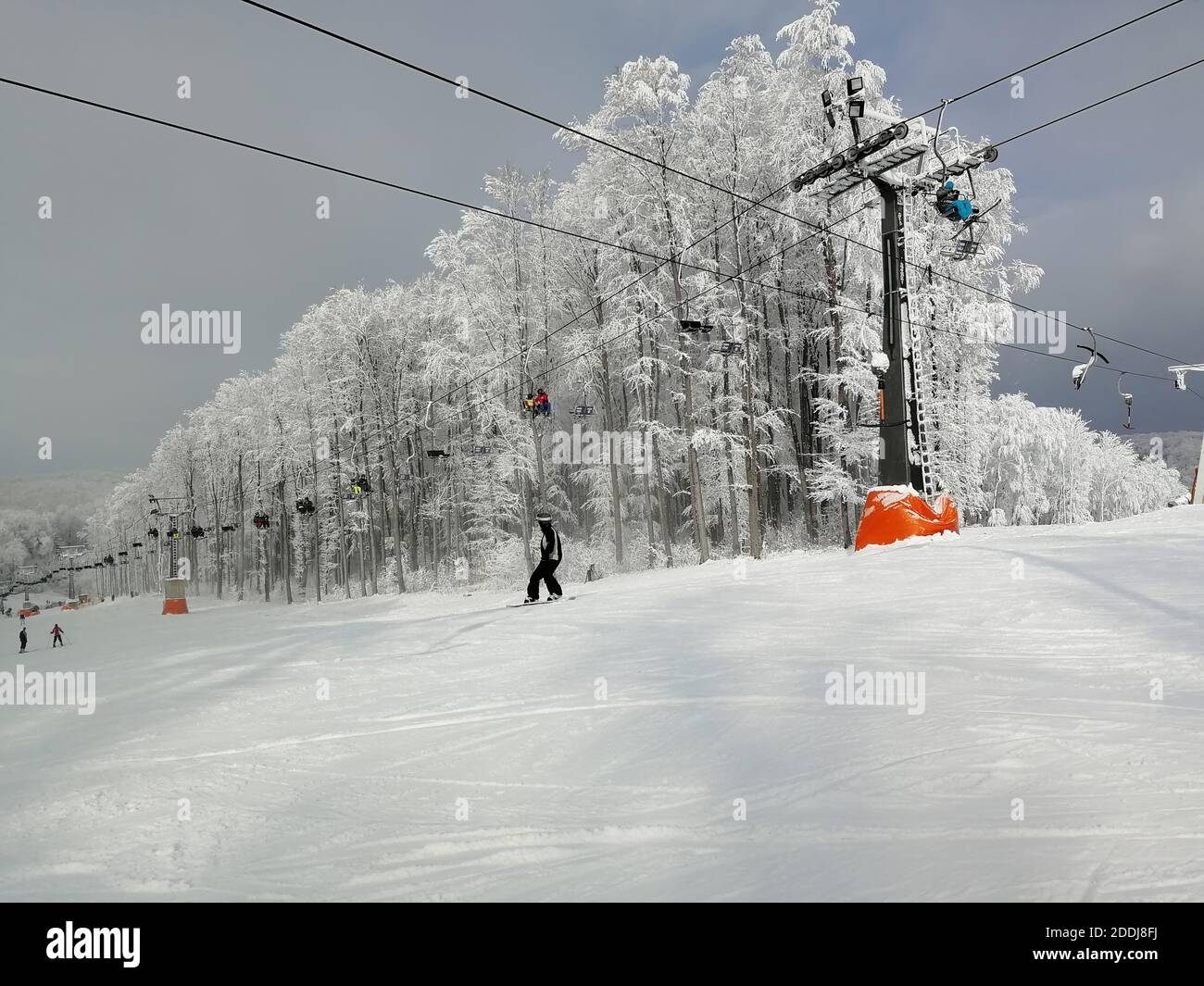 Ski track chair lift resort hi-res stock photography and images - Alamy