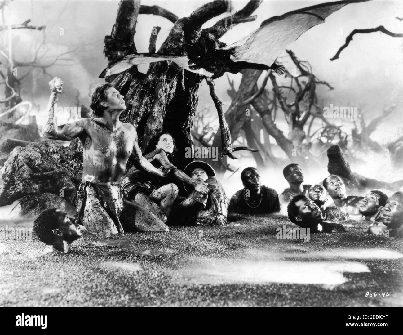 JOHNNY WEISSMULLER and MAUREEN O'SULLIVAN with African Natives in Cut ...