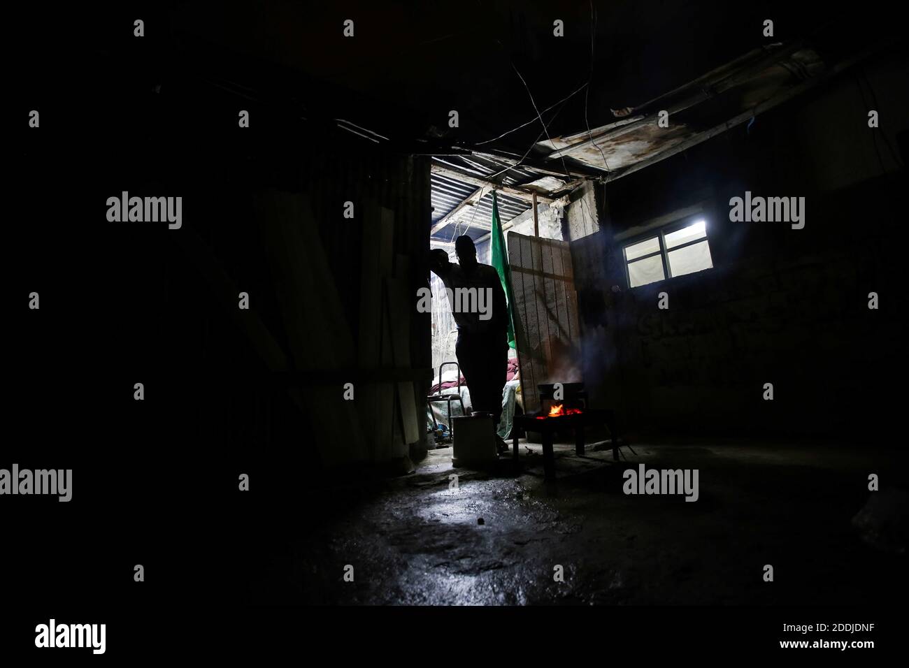Al-Nuseirat Refugee Camp, The Gaza Strip, Palestine. 25th Nov, 2020. A ...