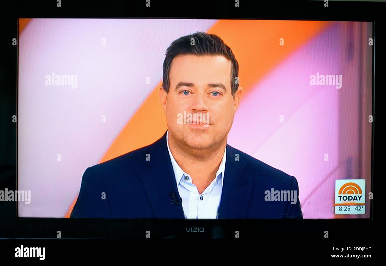 A television screenshot of Carson Daly appearing on the TODAY Show on ...
