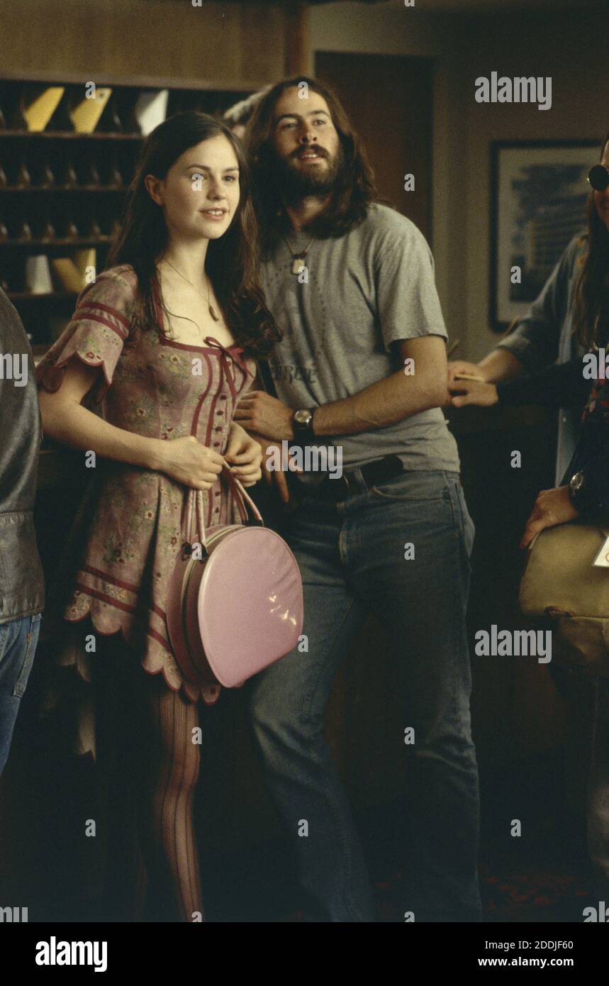 Anna Paquin, Jason Lee, "Almost Famous" (2000) Dreamworks. Photo credit ...