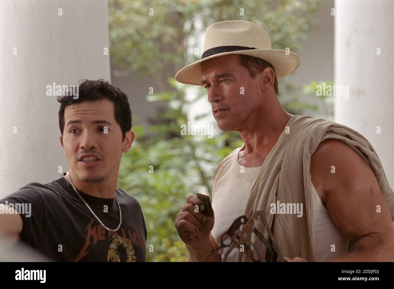JOHN LEGUIZAMO, ARNOLD SCHWARZENEGGER, "Collateral Damage" (2002) Photo ...