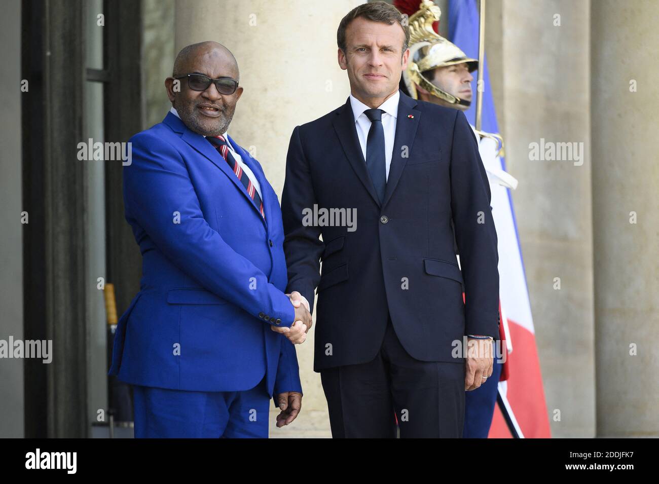 French President Emmanuel Macron welcomes Comoros President Azali ...