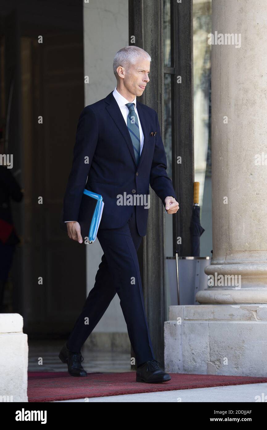 French Culture Minister Franck Riester leaves the weekly cabinet ...