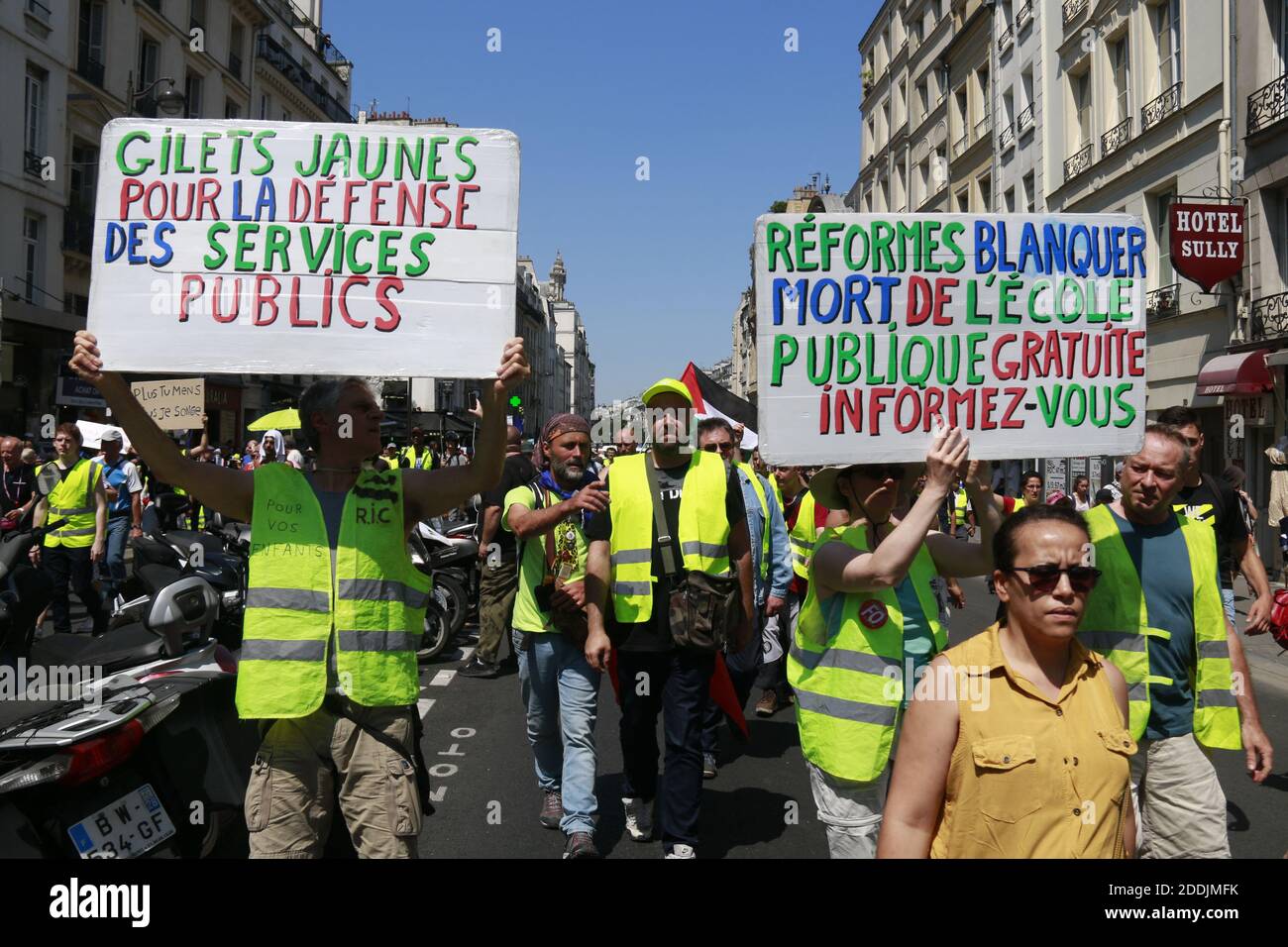 Yellow vest protesters demonstrate for the act 34, in Paris, France, on ...