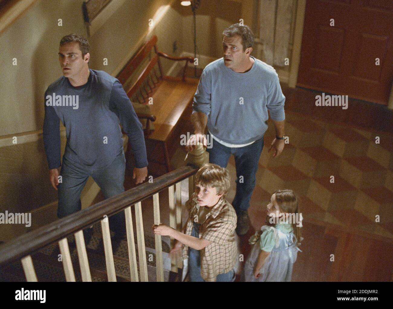 Joaquin Phoenix, Mel Gibson, Rory Culkin, Abigail Breslin, "Signs ...