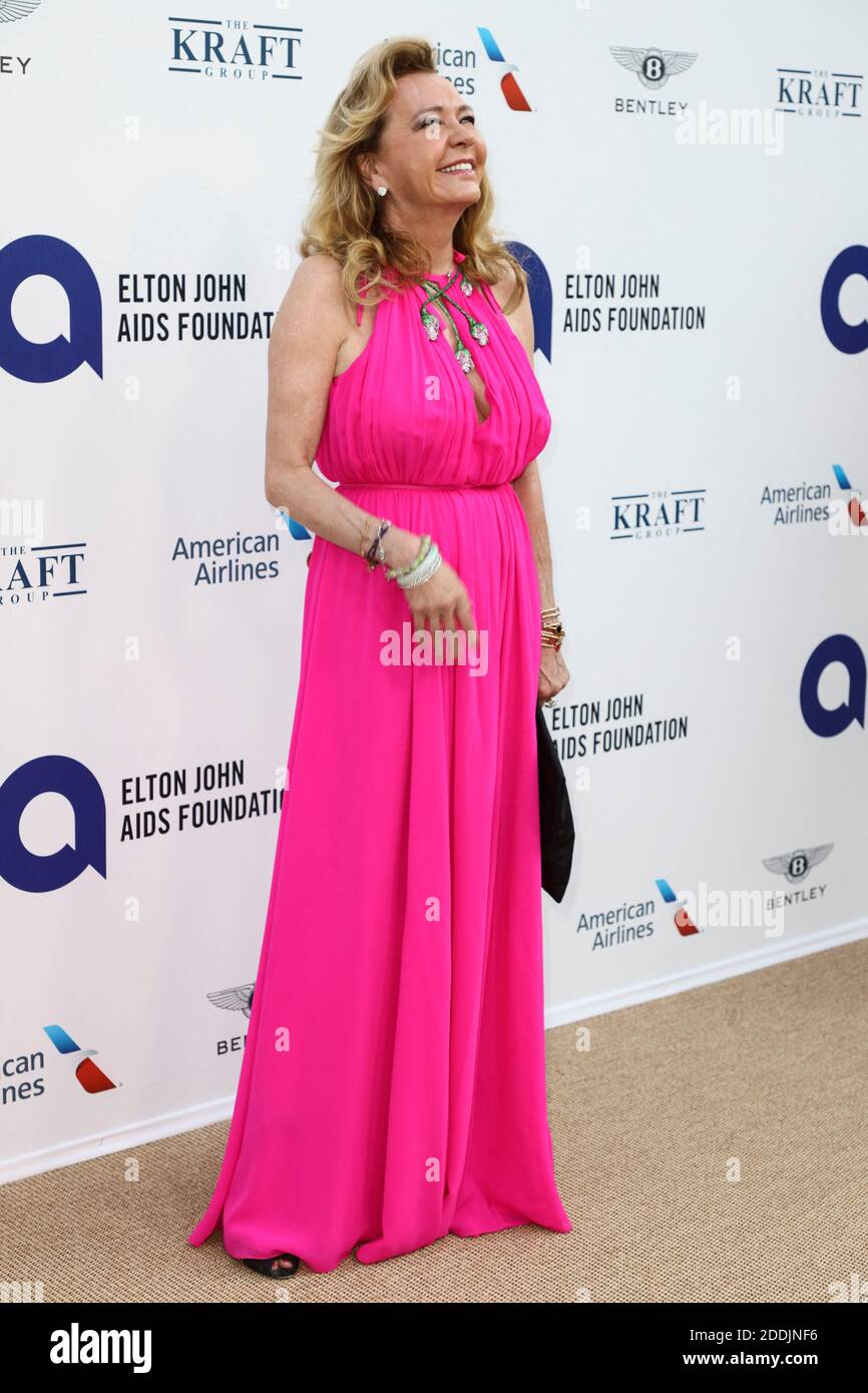 Caroline elton hi-res stock photography and images - Alamy