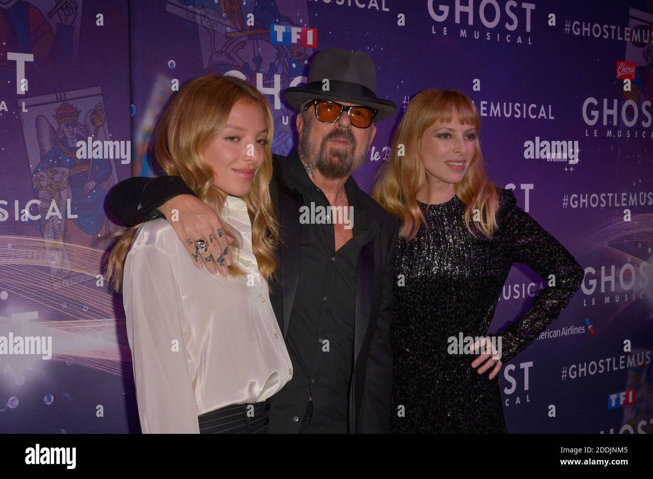 Dave Stewart with his wife and his daughter attending the premiere of ...