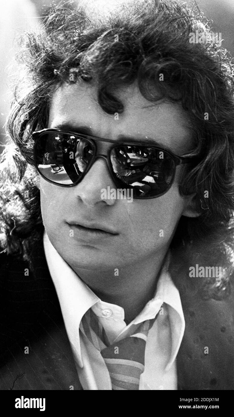 Michel Sardou portrait. (undated photo) Photo by APS-Medias/ABACAPRESS ...