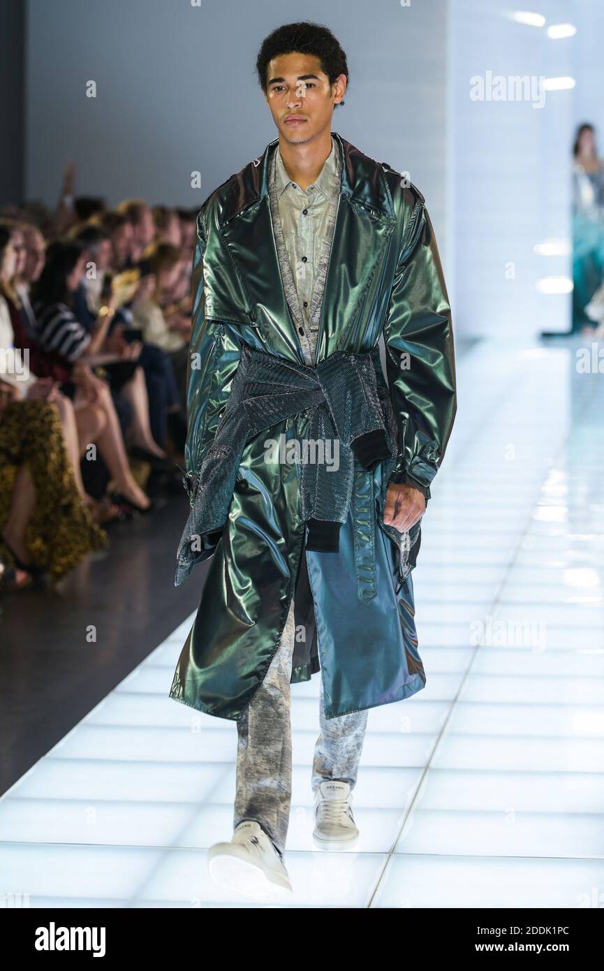 A model walks the runway during the Azzaro Haute Couture Fall/Winter ...