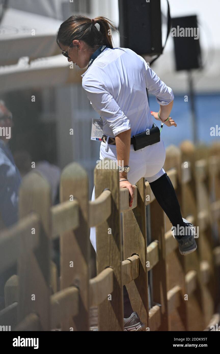 Jessica Springsteen competes the 6th Longines Paris Eiffel Jumping on ...