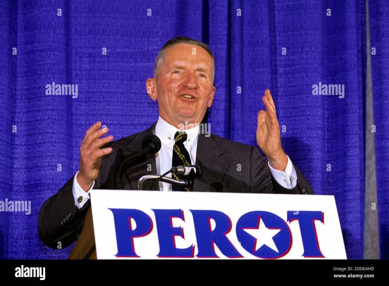 Ross perot hi-res stock photography and images - Alamy