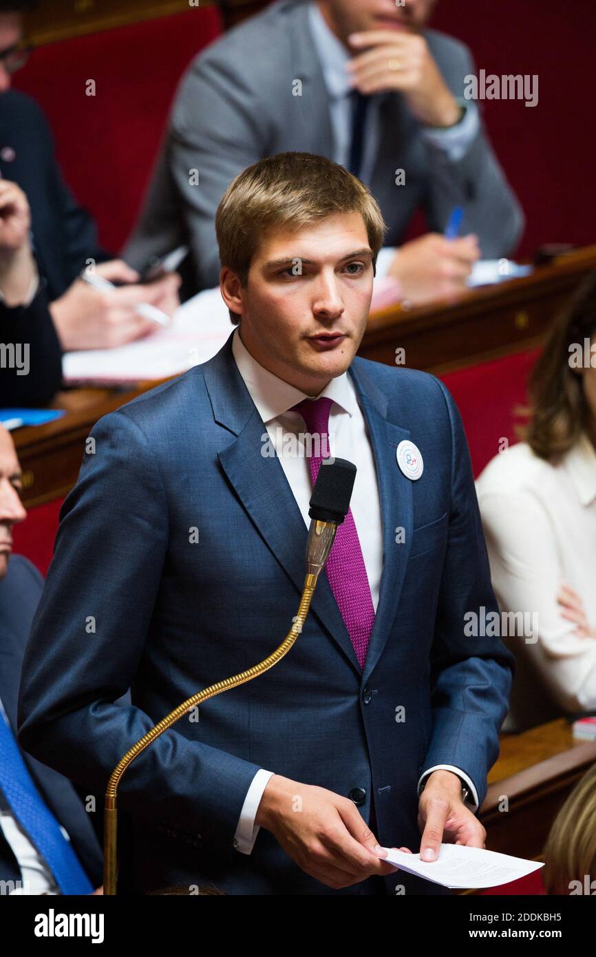Party member les republicains ( LR ) Robin Reda speaks during a session ...