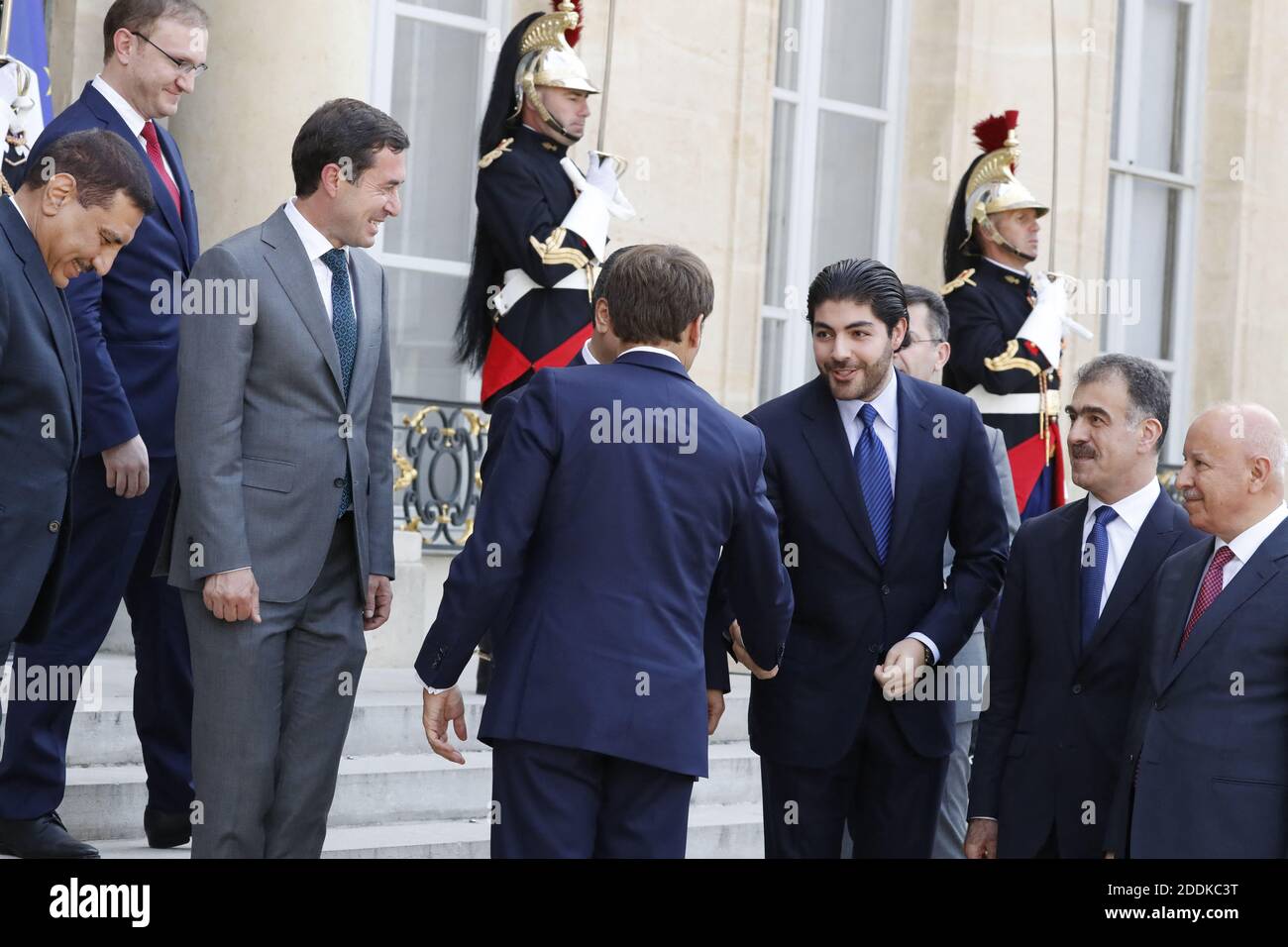 French President Emmanuel Macron greets Netchirvan Barzani, Président ...