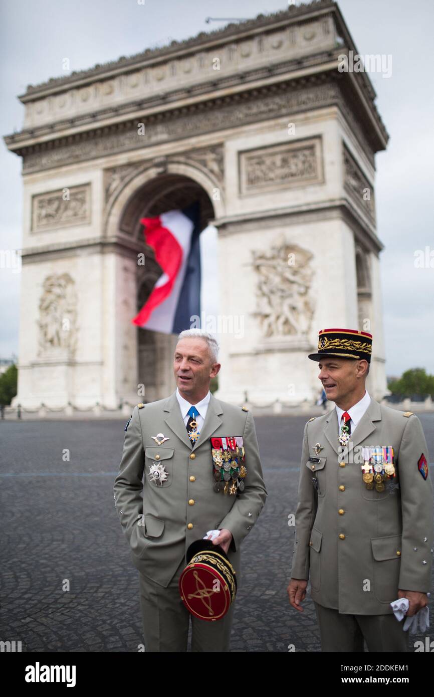 French armies chief of staff general francois lecointre hi-res stock ...