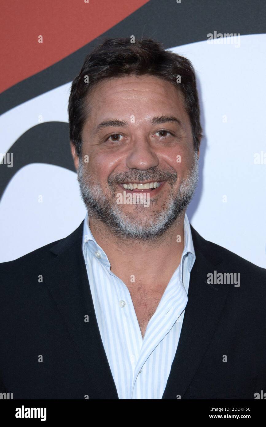 Enrique Arce attending the La Casa De Papel season 3 Premiere at the ...