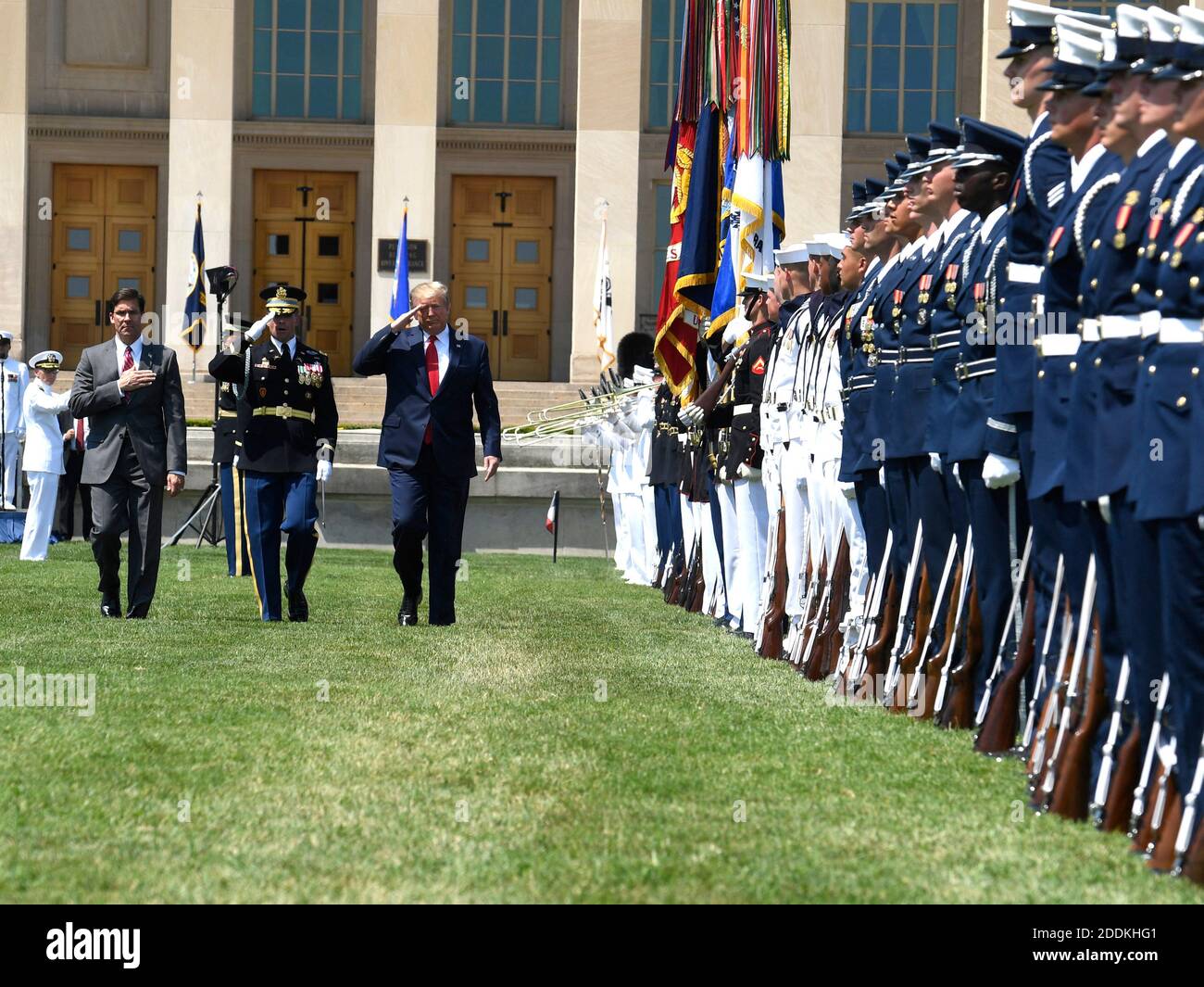 Gen paul selva hi-res stock photography and images - Alamy