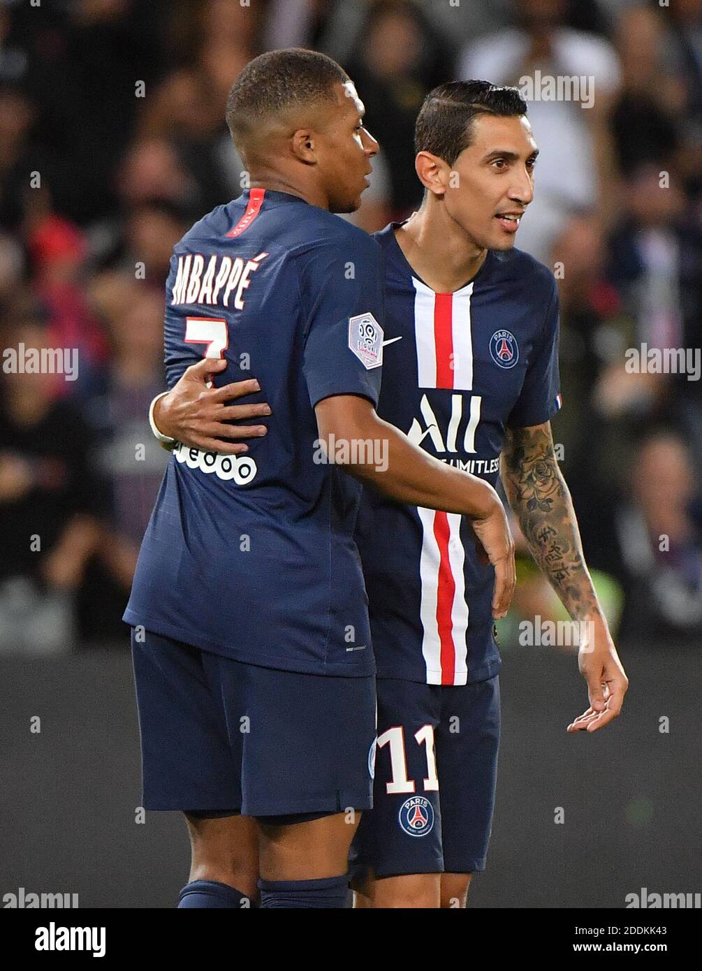Paris Saint-Germain's Angel Di Maria celebrates scoring with Kylian ...
