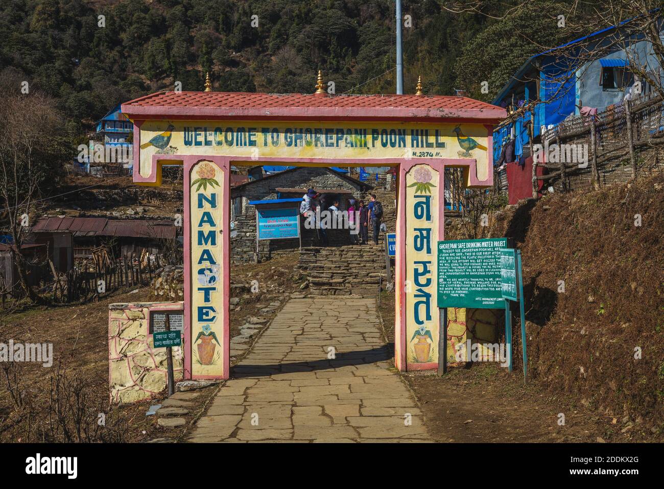 Myagdi valley nepal himalaya hi-res stock photography and images - Alamy