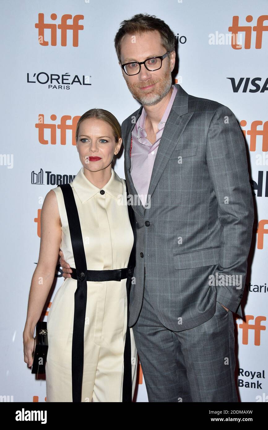 Mircea Monroe, Stephen Merchant attend the "Jojo Rabbit" premiere ...