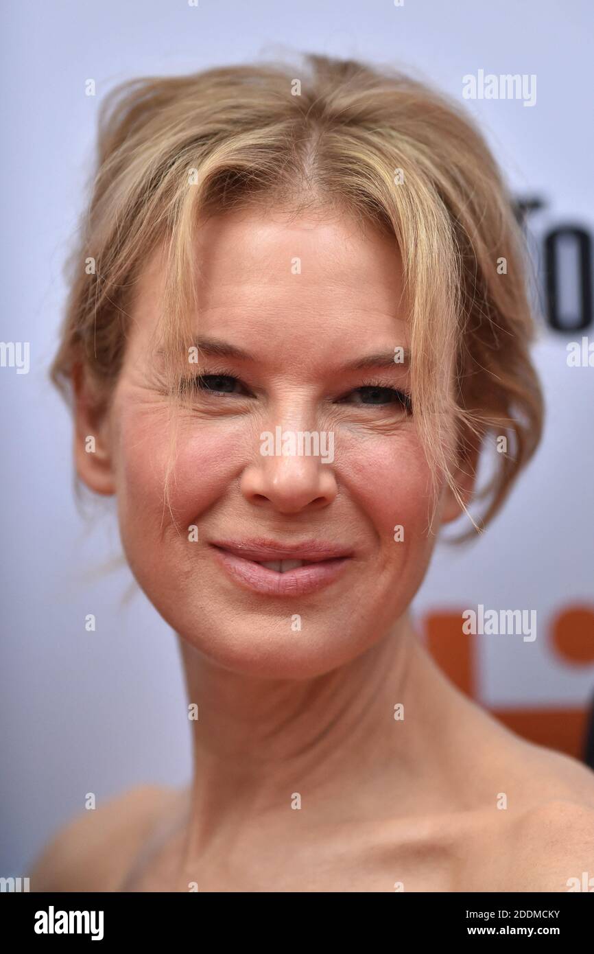 Renee Zellweger attends the "Judy" premiere during the 2019 Toronto ...